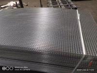 China Black Galvanized Welded Wire Mesh Panel Factory Customized Price for sale