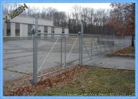 China 9 Gauge Black Powder Coated Chain Link Fencing for Basketball Courts - 1-4