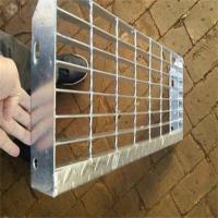 China Heavy Duty Galvanized Welded Serrated Anti-Slip Trench Drain Gutter Cover Plate Industrial Floor Walkway Platform Steel Bar Grating for sale