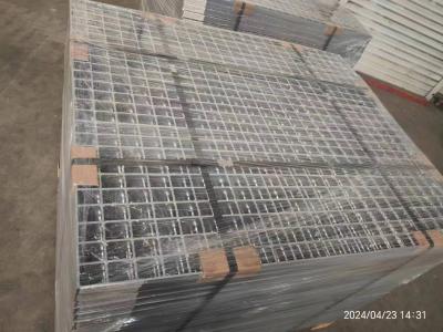 China Durable Carbon Steel Grating with Hot Dipped Zinc Coating for sale