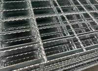 China Q235/Q345 Material Square Design Galvanized Steel Drain Grating for Lot Trench for sale