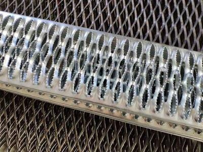 China High Quality Stainless Steel Grip Strut Plank Non-Slip Safety Grating for sale