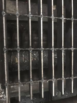 China 15-W-4 Carbon Steel Light-Duty Bar Grating 75-15 Smooth (3/4