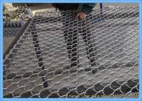 China Professional 6 foot Vinyl Coated Chain Link Fence With RAL 6005 Green Colour for sale