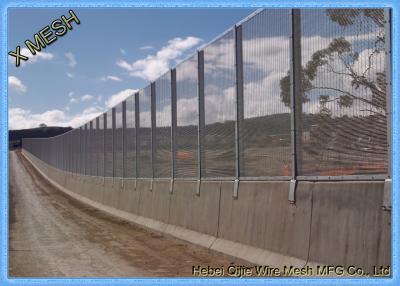 China 358 Security Fence 76.2mm x 12.7mm Opening with 4mm Wire Diameter - Anti-Climb Welded Mesh for sale