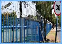 China High Zinc Coating 7.5×15cm Welded Razor Mesh Fence with 2.5mm Core Wire and Diamond Pattern Security Barrier for sale