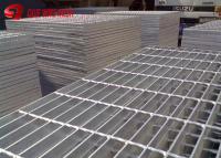 China Hot Dipped Galvanized Expanded Metal Mesh Drainage Steel Grating Stair Treads Customized for sale