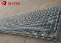 China 19-W-4 Hot Dipped Galvanized Steel Grating Platform - 34x38mm Mesh, 20-70mm Height Options for sale