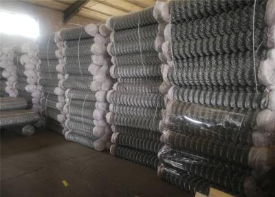 China 6FT Chain Link Fence Fabric , Diamond Mesh Fencing Low Carbon Iron Wire for sale