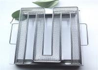 China M Shape 205*200*50mm Metal Wire Mesh For Food Meat Barbrcue Mesh In Summer for sale