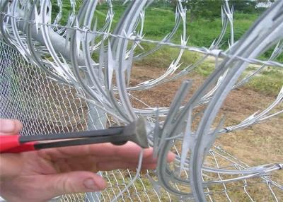 China Iso9001 2.5mm Diameter Concertina Razor Wire For Fencing for sale