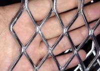 China Heavy Stainless Steel Expanded Metal Mesh 0.3-15mm Thickness with 300mm Maximum LWD for Industrial Applications for sale