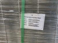 China 12.7×12.7mm Welded Metal Mesh Panels Carbon Steel Iron Wires Electric Galvanizing for sale
