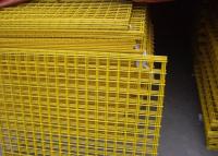 China 23 Gauge 1/2X1/2 Vinyl Coated Welded Wire Mesh for sale