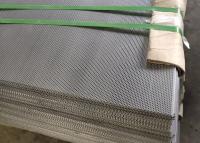 China Staggered Stainless Steel Perforated Sheet Metal 0.81mm Thickness Fit Agricultural for sale