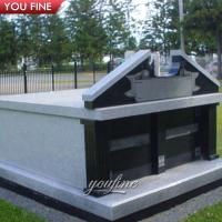 China Outdoor Large Luxurious American Big Size Granite Family Mausoleum with Bronze Horse Statue for sale
