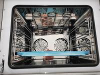 China 35kg Capacity Electric Commercial Convection Oven Popular Choice for Food Beverage for sale