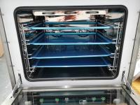 China 220V-240V Voltage Stainless Steel Electric Oven with Commercial Perspective Efficiency for sale