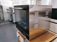 China 220V-240V Voltage Stainless Steel Electric Oven with Commercial Perspective Efficiency for sale