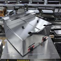 China Stainless Steel 2-Tank 2-Baskets LPG Deep Fryer for Commercial Gas Frying 12L Capacity for sale