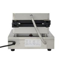 China Outdoor Waffle Maker Machine with Non-stick Square Shape and Electricity Power Source for sale