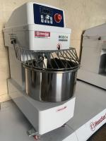 China Frequency Convertor Spiral Dough Mixer 30L 12kg Heavy Duty Pizza Dough Mixer for sale