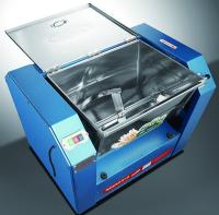 China 30L Horizontal Dough Mixer Machine 15kg 42r/min Flour Kneading Machine for sale
