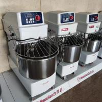 China Multifunctional Automatic Food Mixer Bread Dough Stand Mixer Home Appliances for sale