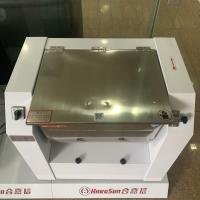 China Industrial Flour Mixer Flat Blade Horizontal Dough Mixer 100 Liter Capacity For Bun for sale