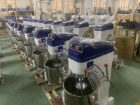 China Heavy Duty Commercial Food Mixer 15Qt 600W 3 Speeds Adjustable 118/234/460RPM for sale
