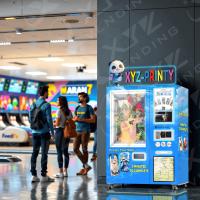 China Commercial Self-Service UV Printing Phone Case Vending Machine - 468 Case Capacity, 700W Power, 27