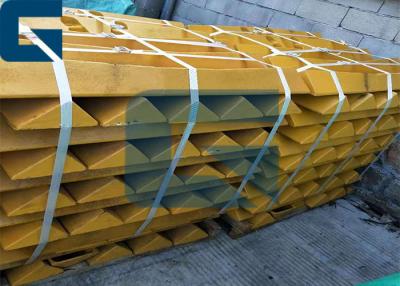 China Excavator Undercarriage Spare Parts D6H Swamp Track Shoe Plate for sale