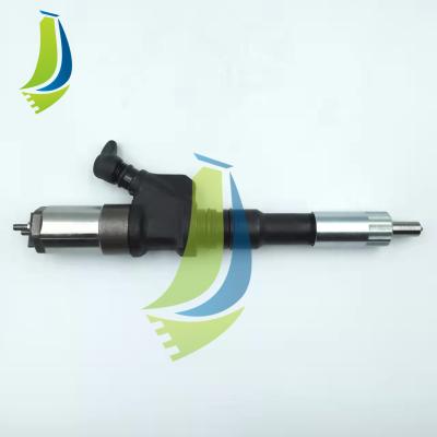 China 6156-11-3300 6D125 Engine Fuel Injector Nozzle 6156113300 For For PC400-7 Excavator for sale