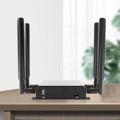 China Openwrt System 2.4GHz 300Mbps 3G 4G LTE Module 802.11n/g/b for sale