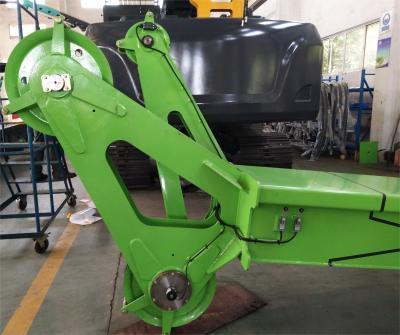 China XR220D Rotary Piling Rig with 3507mm Transport Height 6-30 RPM Rotation Speed and 200 KN Crowd Force for Foundation Drilling for sale