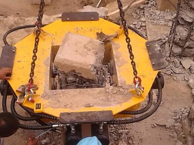 China KP400S Hydraulic Square Concrete Pile Breaker , Max 400mm Pile Diameter for sale