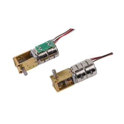 China Multiple Gear Ratio Double Stacked 15mm Stepper Motor With Worm Gearbox for sale