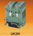 China Uk Series General Model Electrical Terminal Blocks 120/220VAC Snap In Mounting for sale