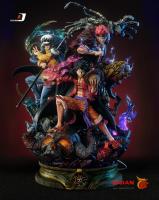 China Pirate Captain One Piece Action Figures Decoration for sale