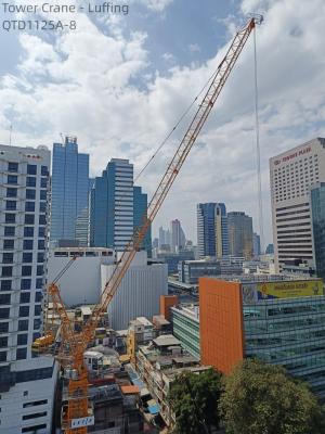 China Outer Cage Luffing Tower Crane 8T QTD125-8 1250kNm Rated Moment for sale