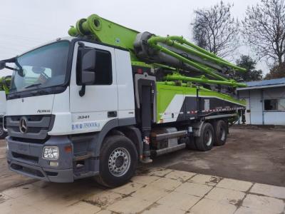 China Used Zoomlion 52m Truck Mounted Concrete Pump 600L Hopper Mercedes Benz Chassis for sale