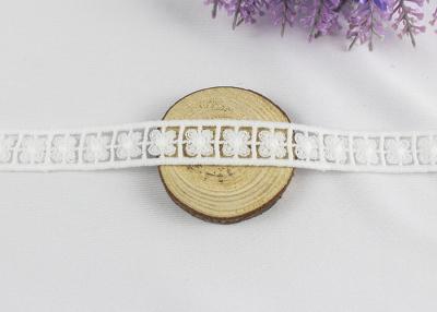 China Water Soluble Lucky Clover Floral Lace Ribbon For Decoration Chemical Milk Fiber Material for sale