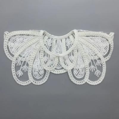 China Customizable Round Applique Lace Collar With Guipure Embroidery And Color Fastness for sale