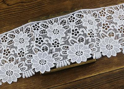 China Wide Flower Pattern White Guipure Lace Trim For Fashion Dress OEM / ODM for sale