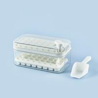 China ODM/OEM Custom Easy Press Personalized Ice Cube Mold With Lid And Bin Durable for sale
