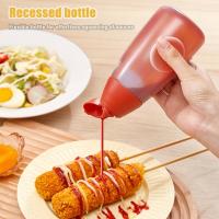 China Plastic Ketchup BBQ Chili Sauce Condiment Squeeze Bottles Durable 300ml/500ml for sale
