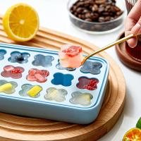 China Resuable Four Leaf Clover Personalized Silicone Ice Cube Mold  4 Colors for sale