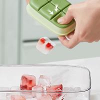 China Light Weight DIY Portable Silicon Mini Ice Cube Mold 63g Smooth Release for sale