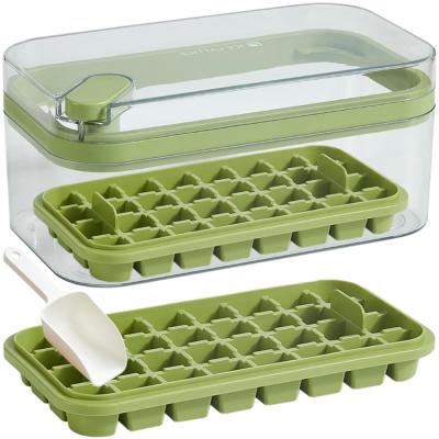 China Take Out Whiskey Reusable Ice Cube Square Maker Mold Household With Cover for sale