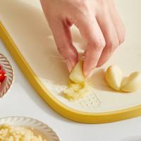 China 3 Colors 3 Sizes Chopping Board Kitchen Meat Vegetables Fruit Cutting Board for sale